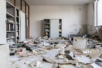 New Study Highlights Impact of Messy Office on Workers - Facilities ...