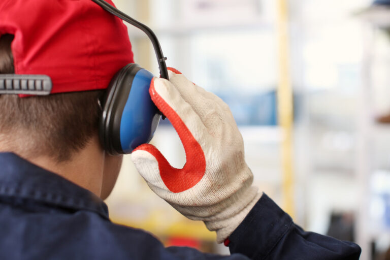 Back to Basics: Noise Exposure and Safety in the Workplace - Facilities ...
