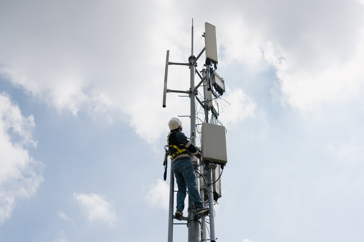 Webinar Watch: Improving Cellular & Public Safety Radio Signals in ...